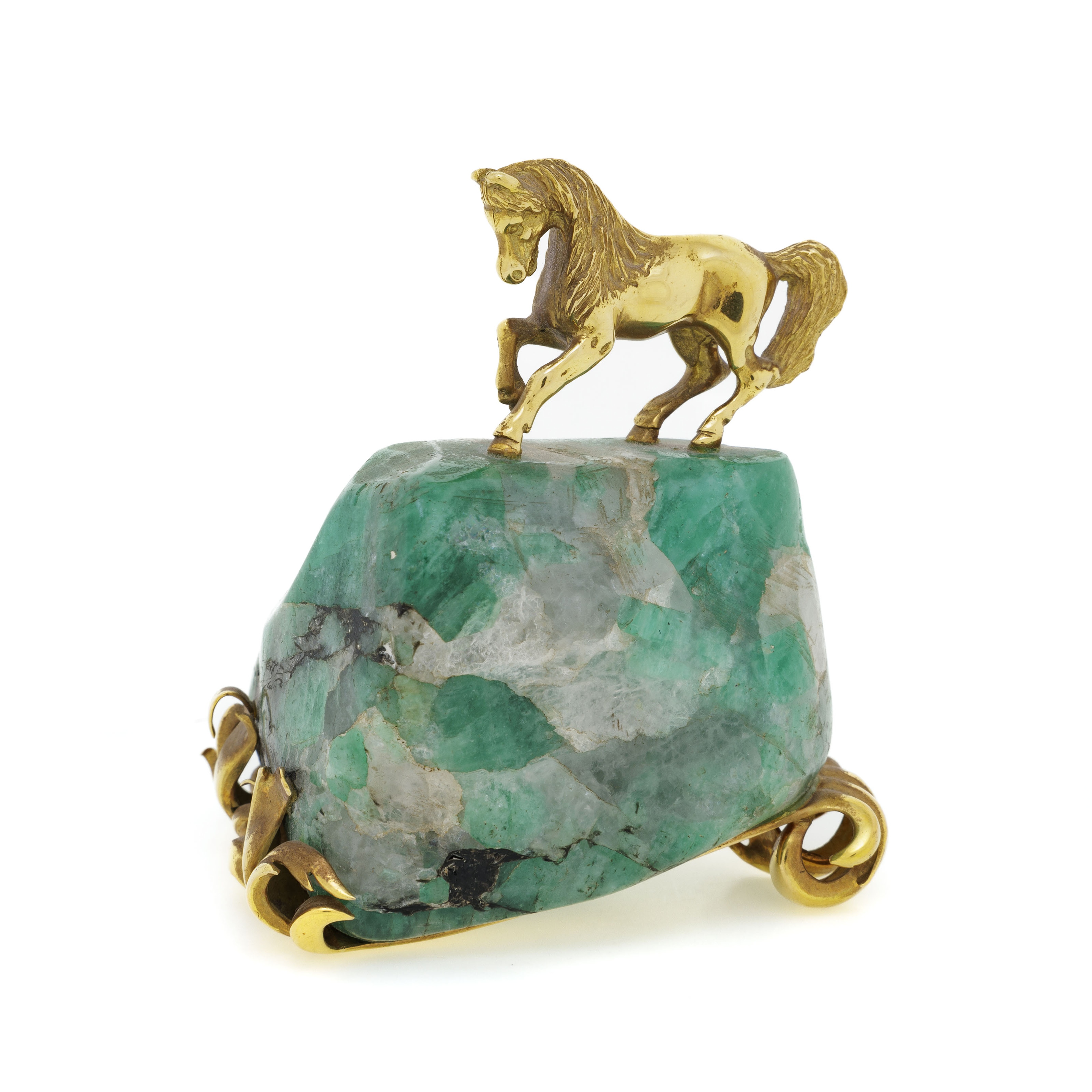 Sculpture composée d'une émeraude de 775 carats… | Piguet