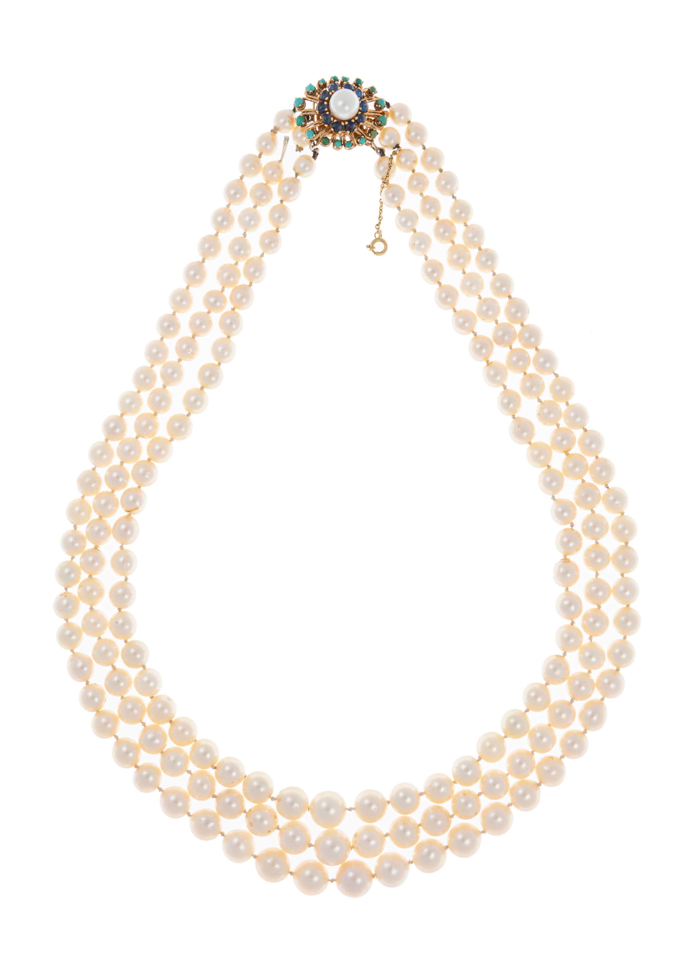 Collier composé de 3 rangs de perles de culture en… | Piguet