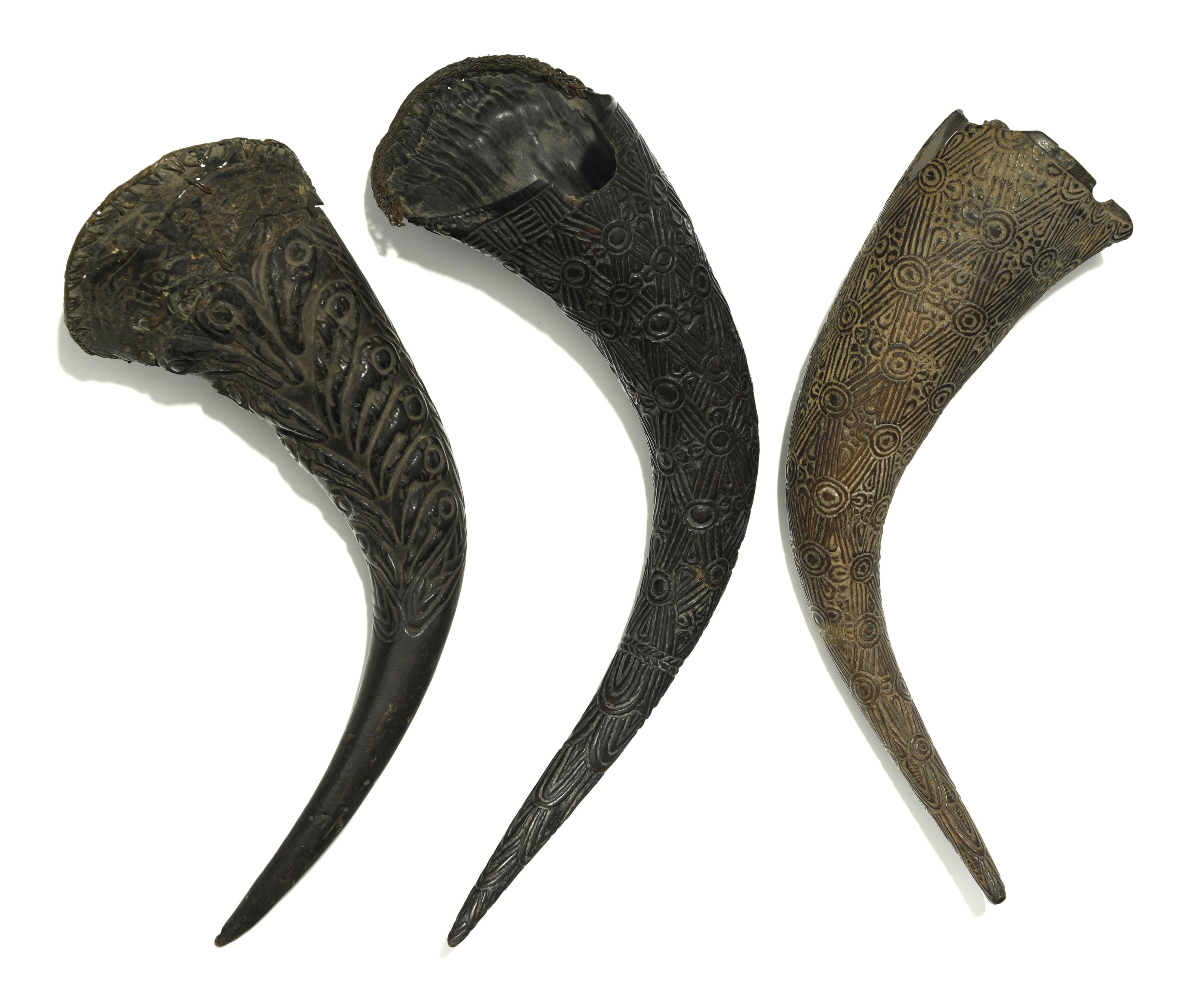 3 coupes à boire Tikar ou Bamileke , corne de… | Piguet